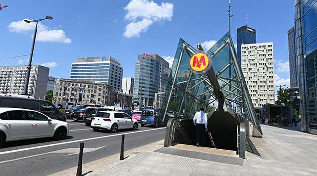 Warsaw Subway - Lines, fares & subway schedules